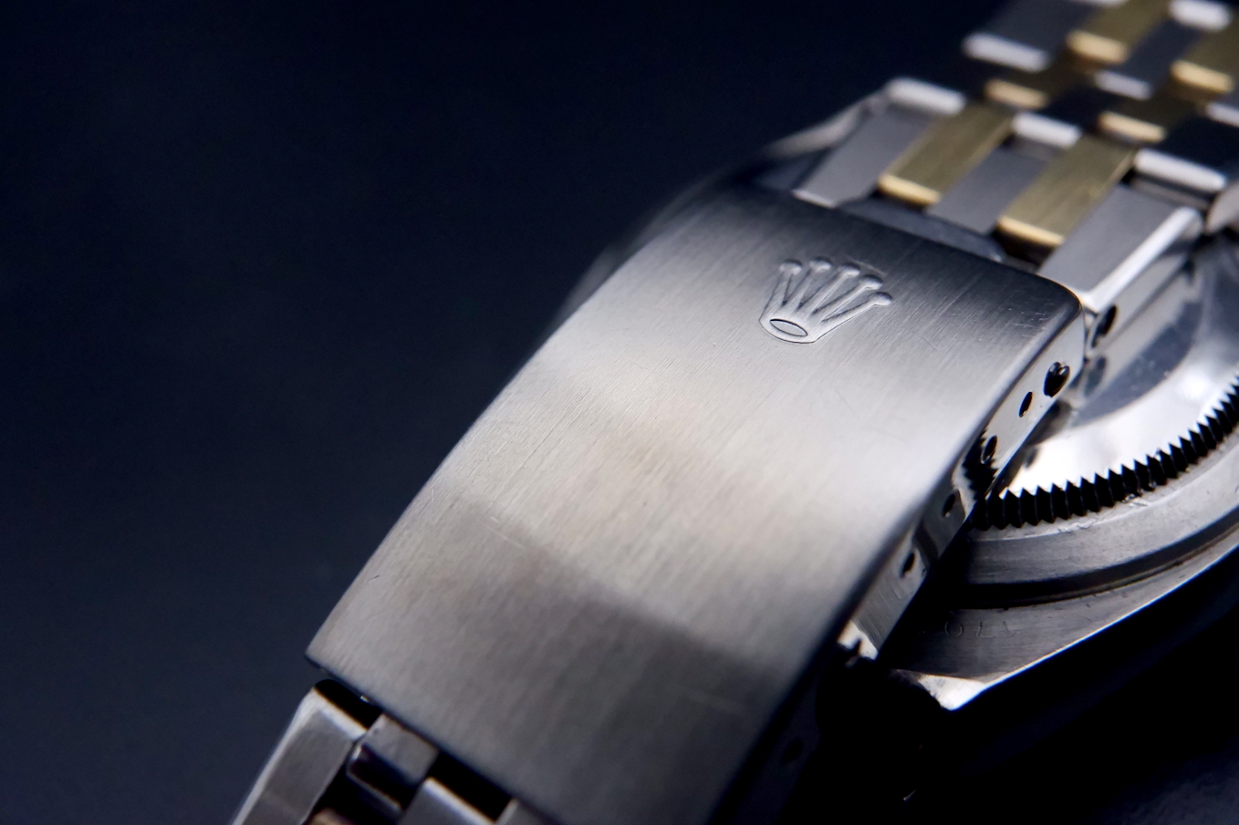 Rolex Datejust Oysterquartz Vers 1990 Bicolore lunette striée - Clomi